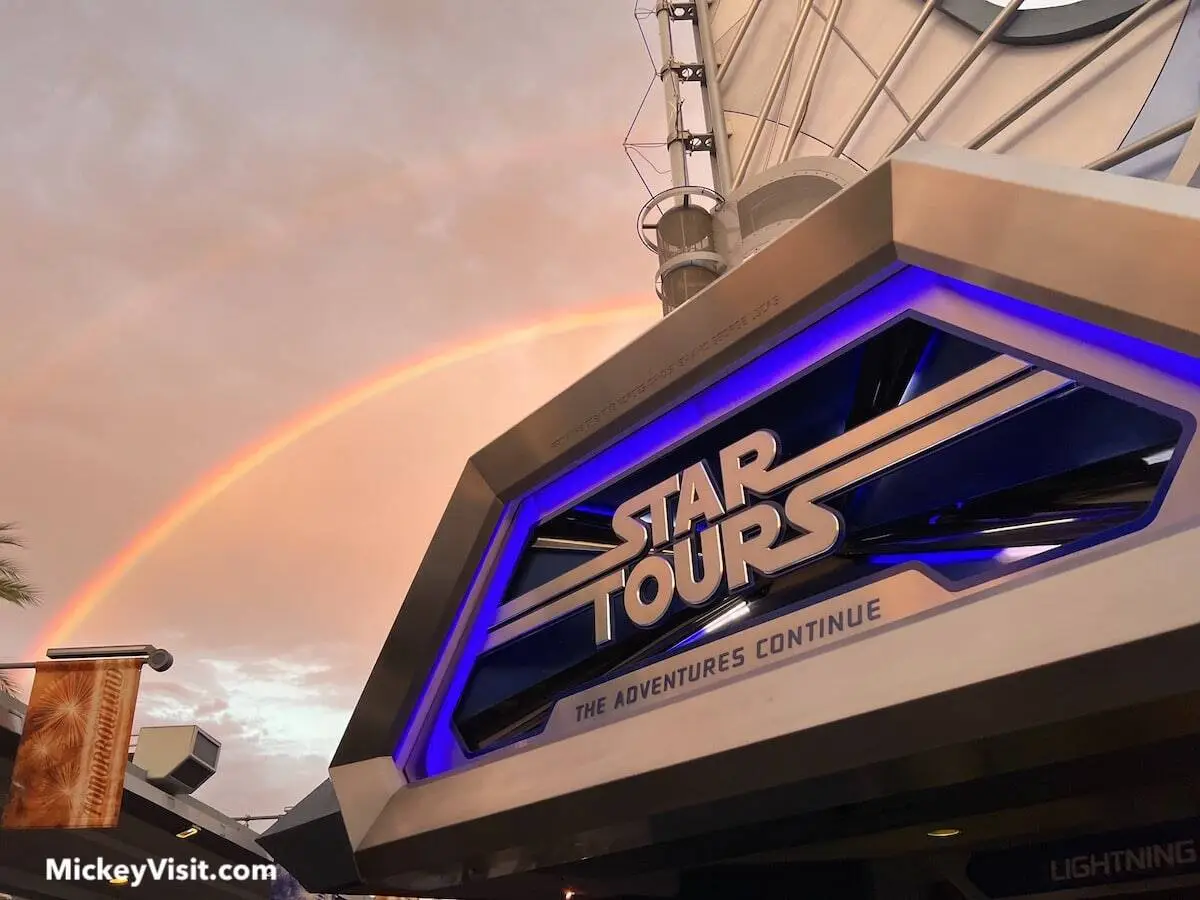 Star Tours repousse les limites de l’aventure : un voyage vers le futur ...